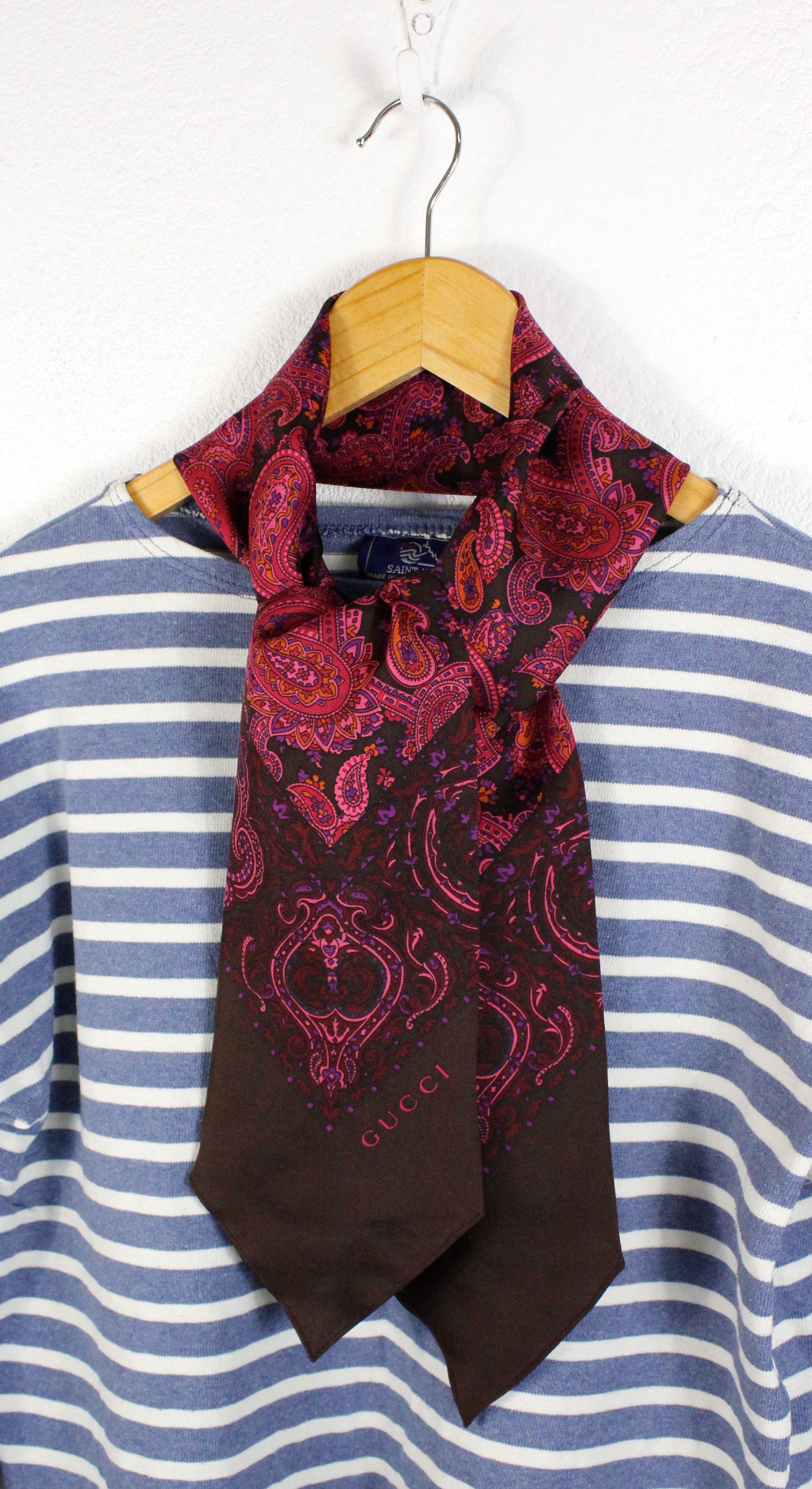 Gucci × Luxury × Tom Ford Gucci by Tom Ford Logo Batik Paisley Pattern ...