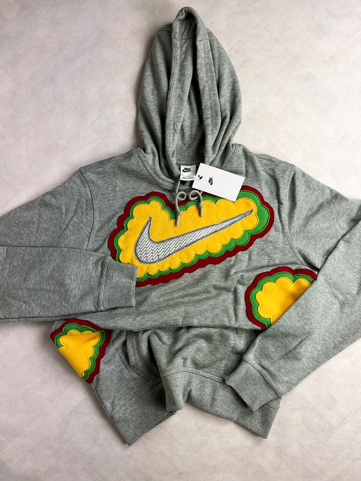 Custom × Nike Reworked new Nike hoodie x „Clouds on the trip” M size ...
