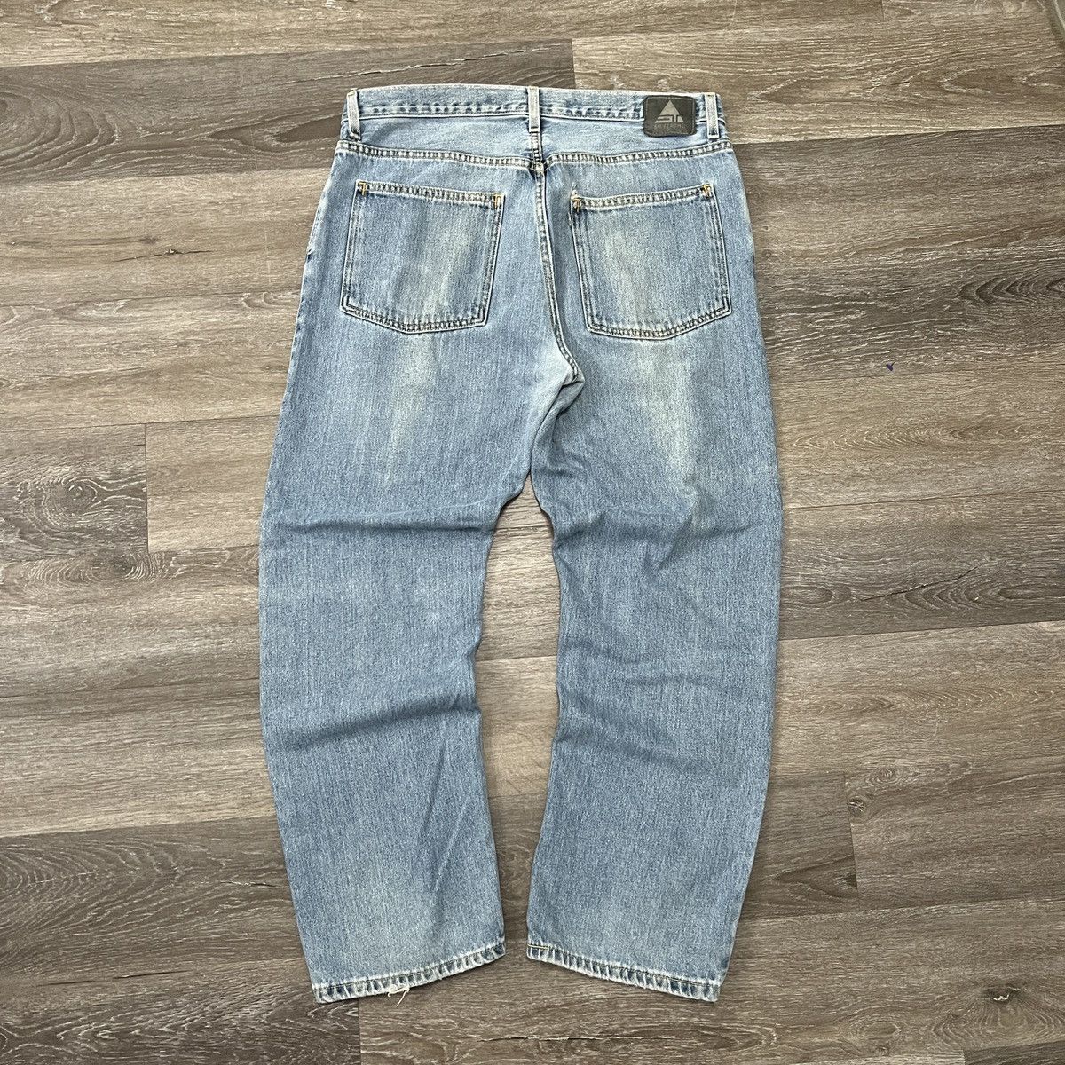 Levi's × StraightFaded × Vintage Essential Vintage Y2K Levis Silver tab wide leg baggy jeans ...