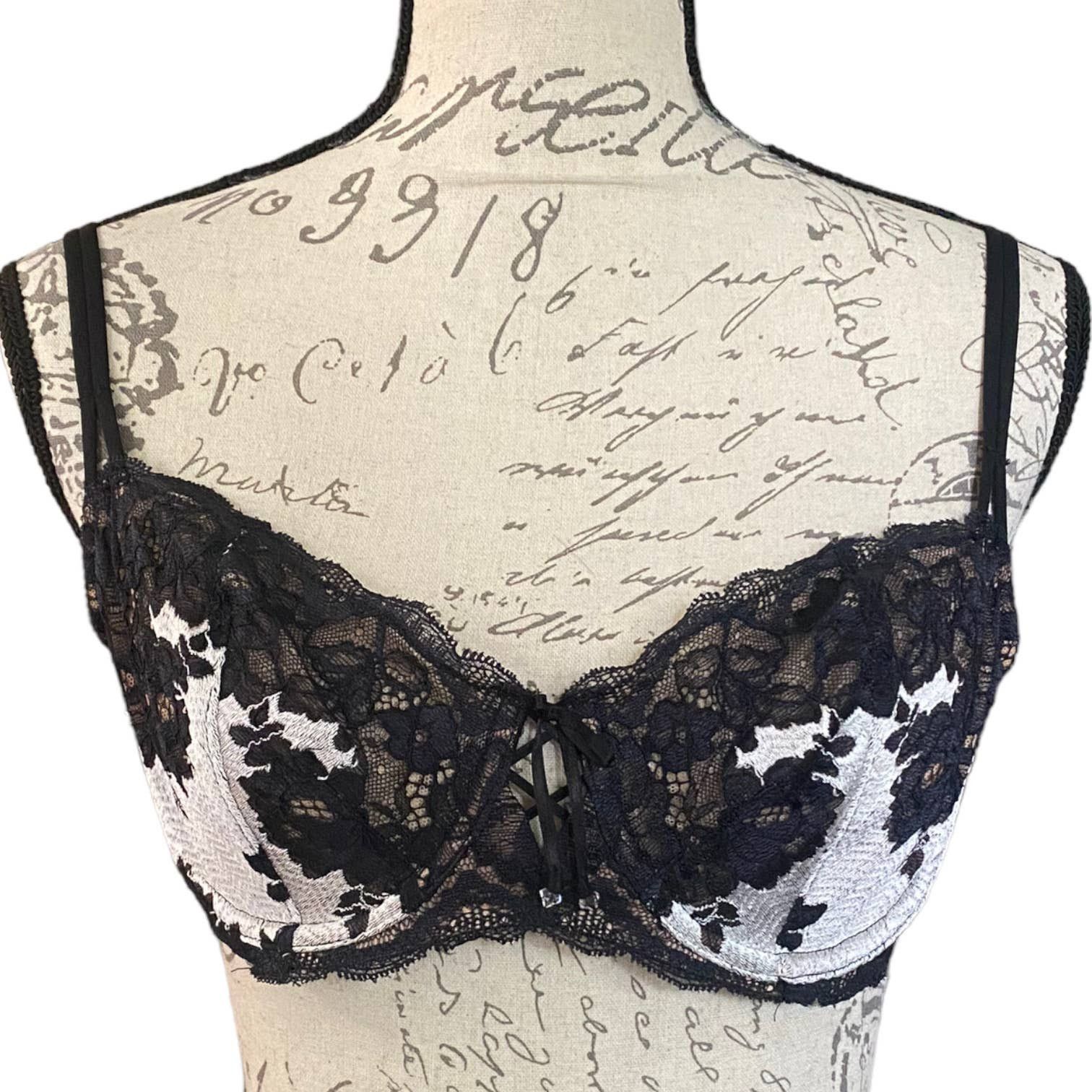 Victorias Secret Victorias Secret Black White Lace Unlined Demi Bra