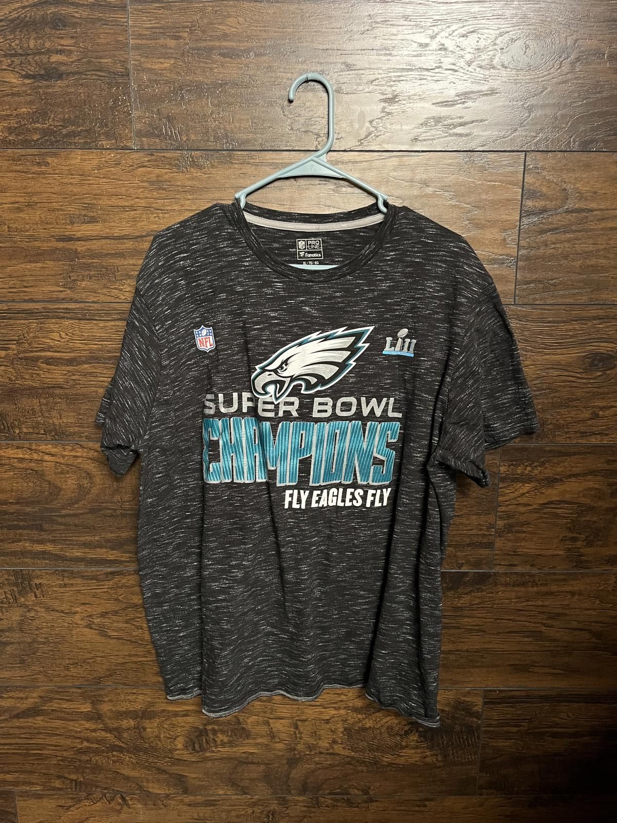 Pro Line NFL Eagles Super Bowl Champions Fly Eagles Fly! XL | Grailed
