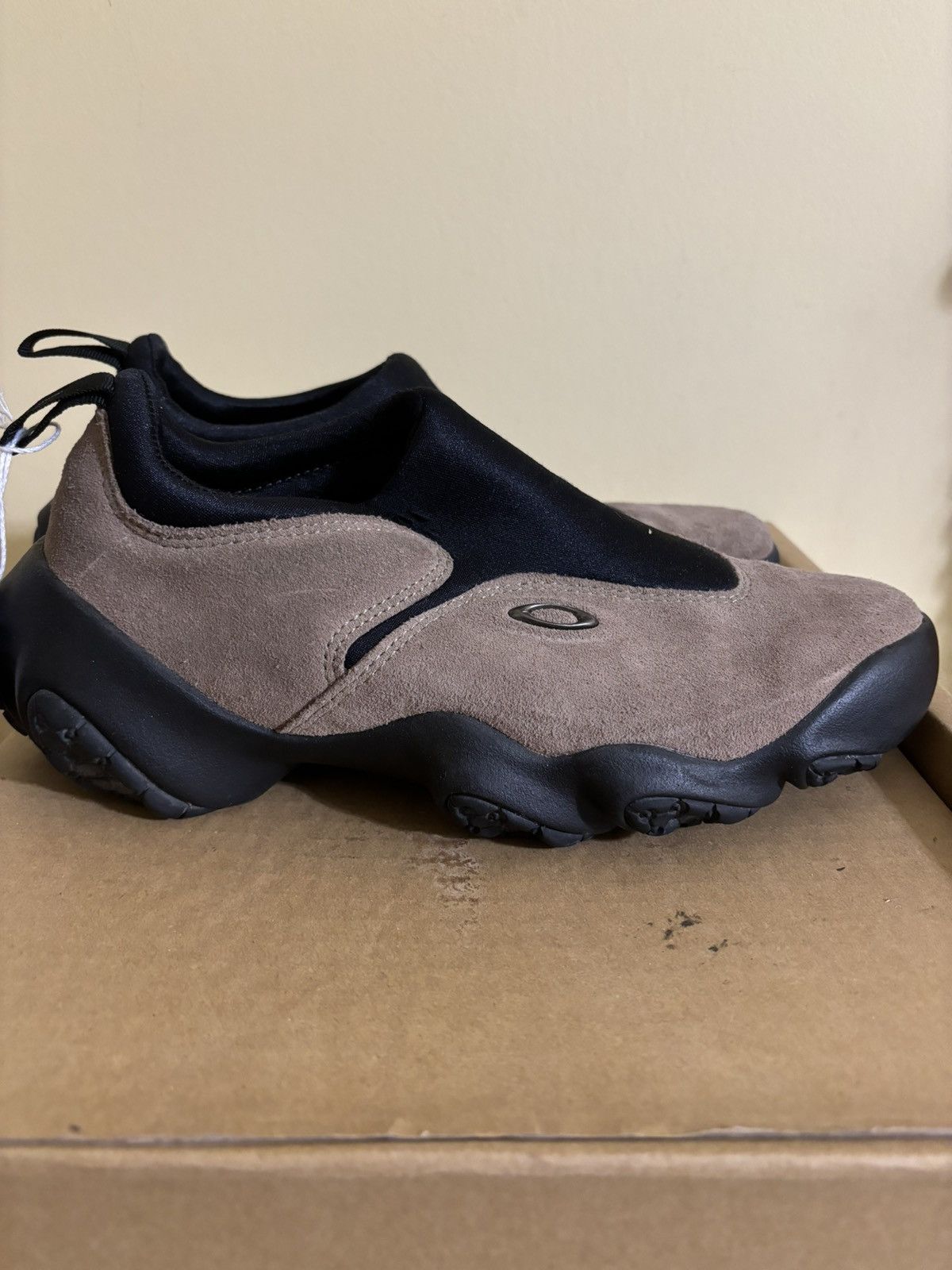Oakley × Streetwear × Vintage ***FINAL DROP***RARE 00s OAKLEY FLESH ...