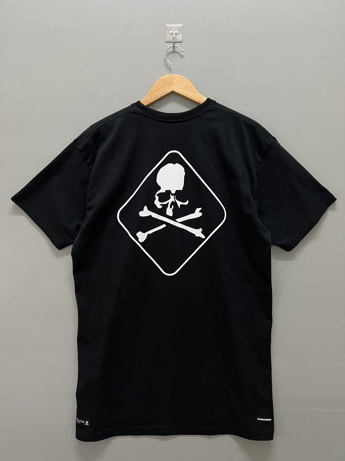 Mastermind Japan Mastermind x FCRB Skull Big Logo T-shirts | Grailed