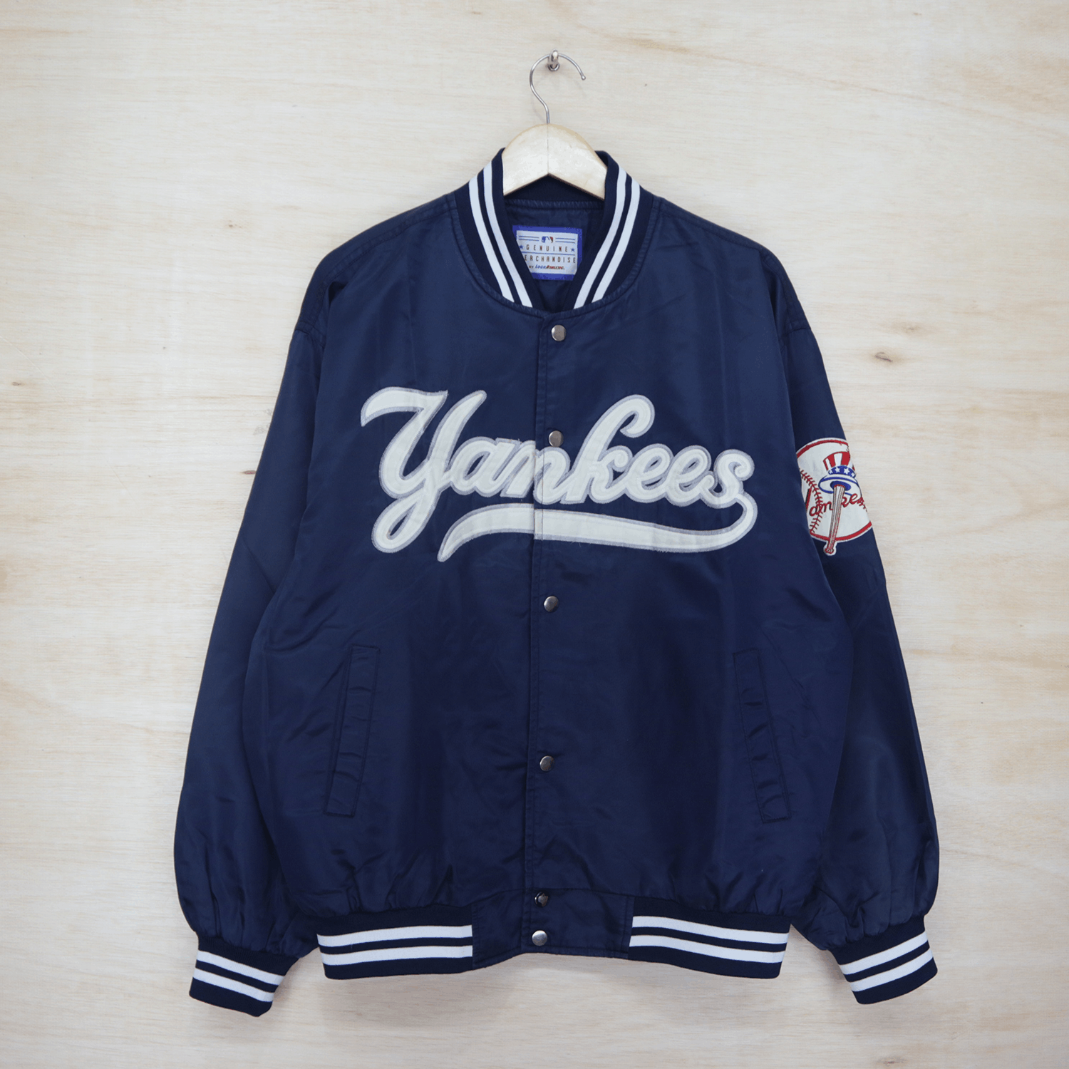 Genuine Merchandise By True Fan × New York Yankees × Vintage MLB NY ...