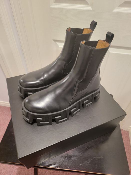 Versace Greca Labyrinth Leather Chelsea Boots - UNISEX | Grailed