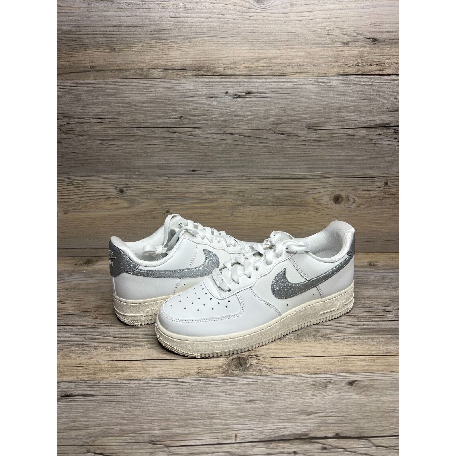 Nike Nike Air Force 1 Low Silver Swoosh Womens Size 8.5 Summit | Grailed