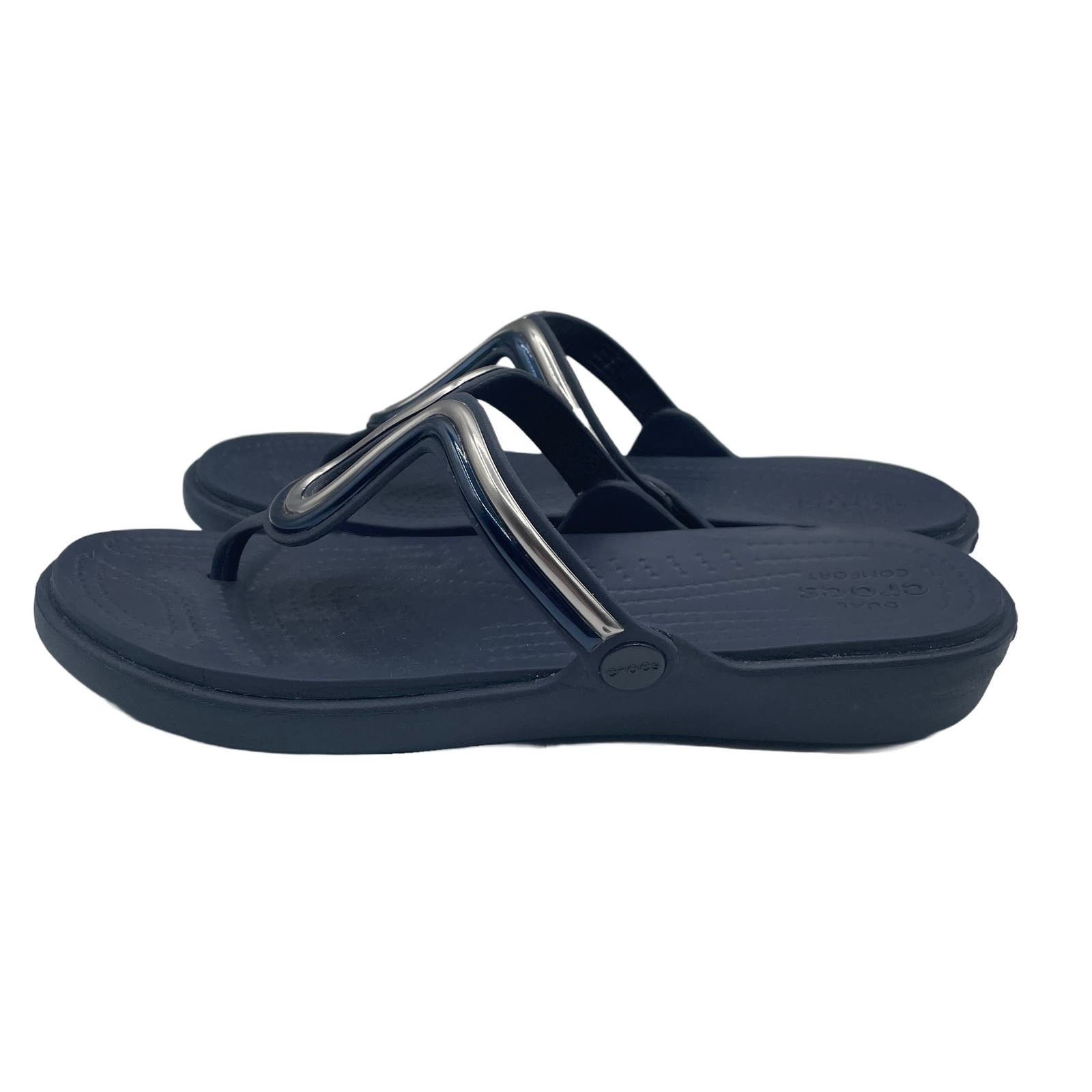 Crocs Crocs Sanrah Metal Block Flat Flip Flop Sandals Womens 9 | Grailed