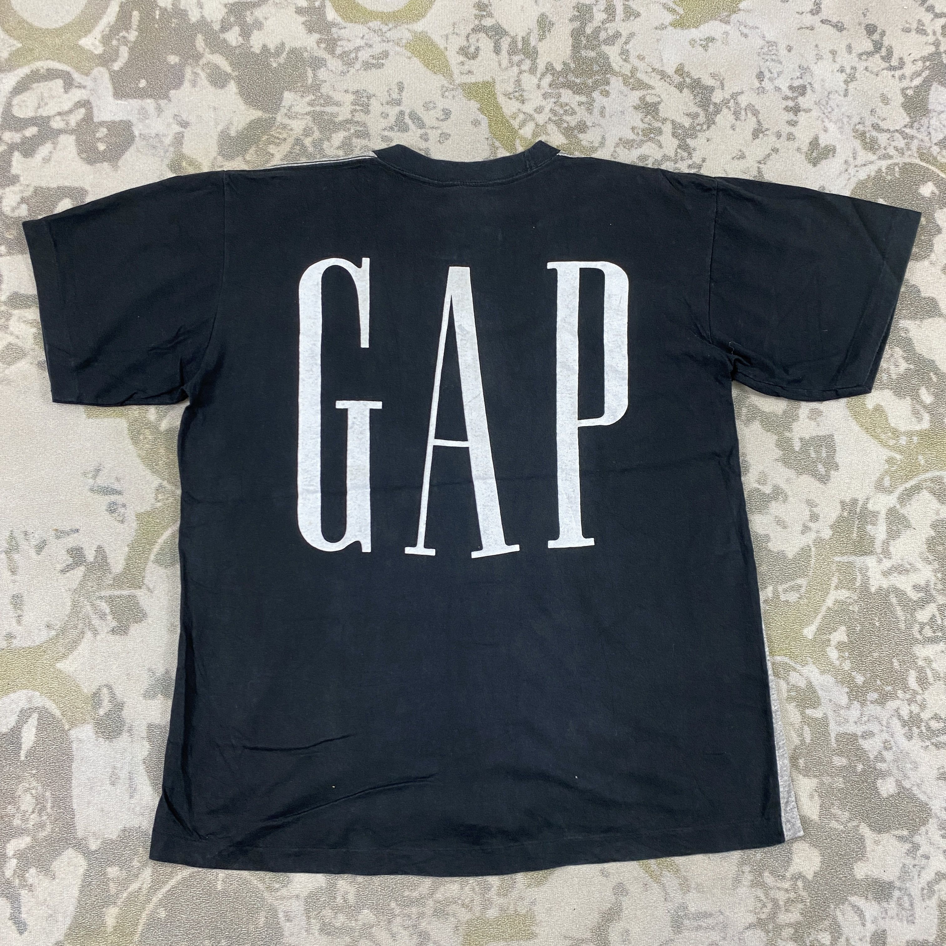 Gap Vintage Gap BIG LOGO Black 1993 Large Tee -B018 | Grailed