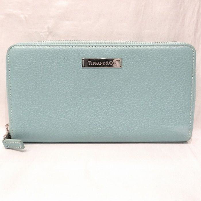 Tiffany & Co. Tiffany leather round zipper wallet long ladies | Grailed