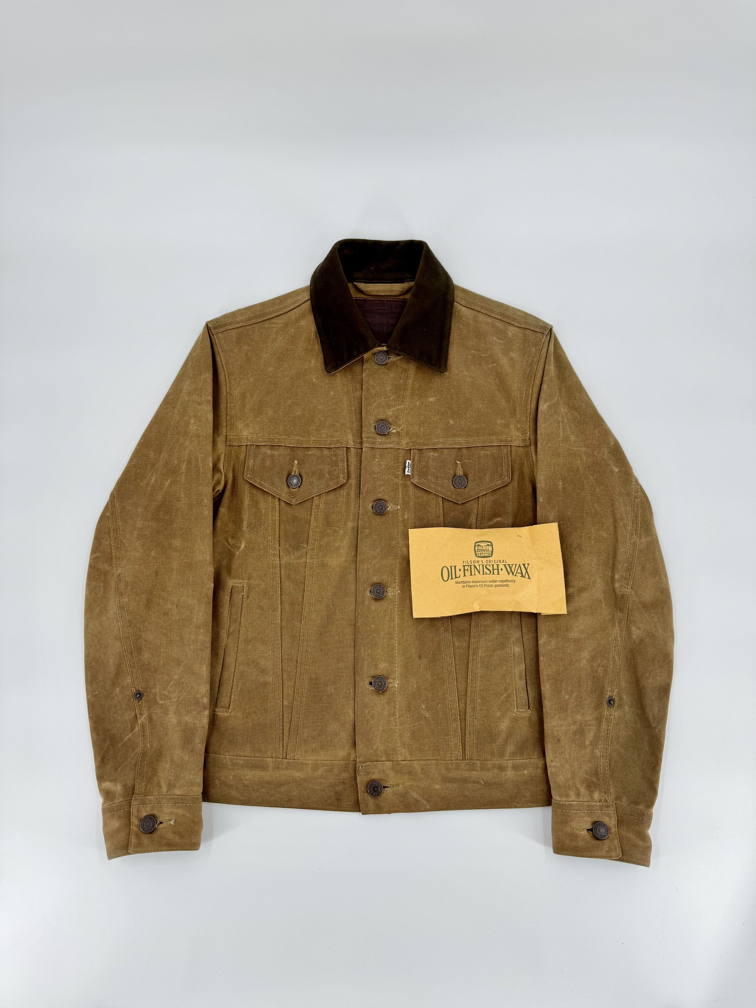 Filson × Levi's Levi's x Filson Tin Oil Cloth Tan Trucker Jacket Small ...