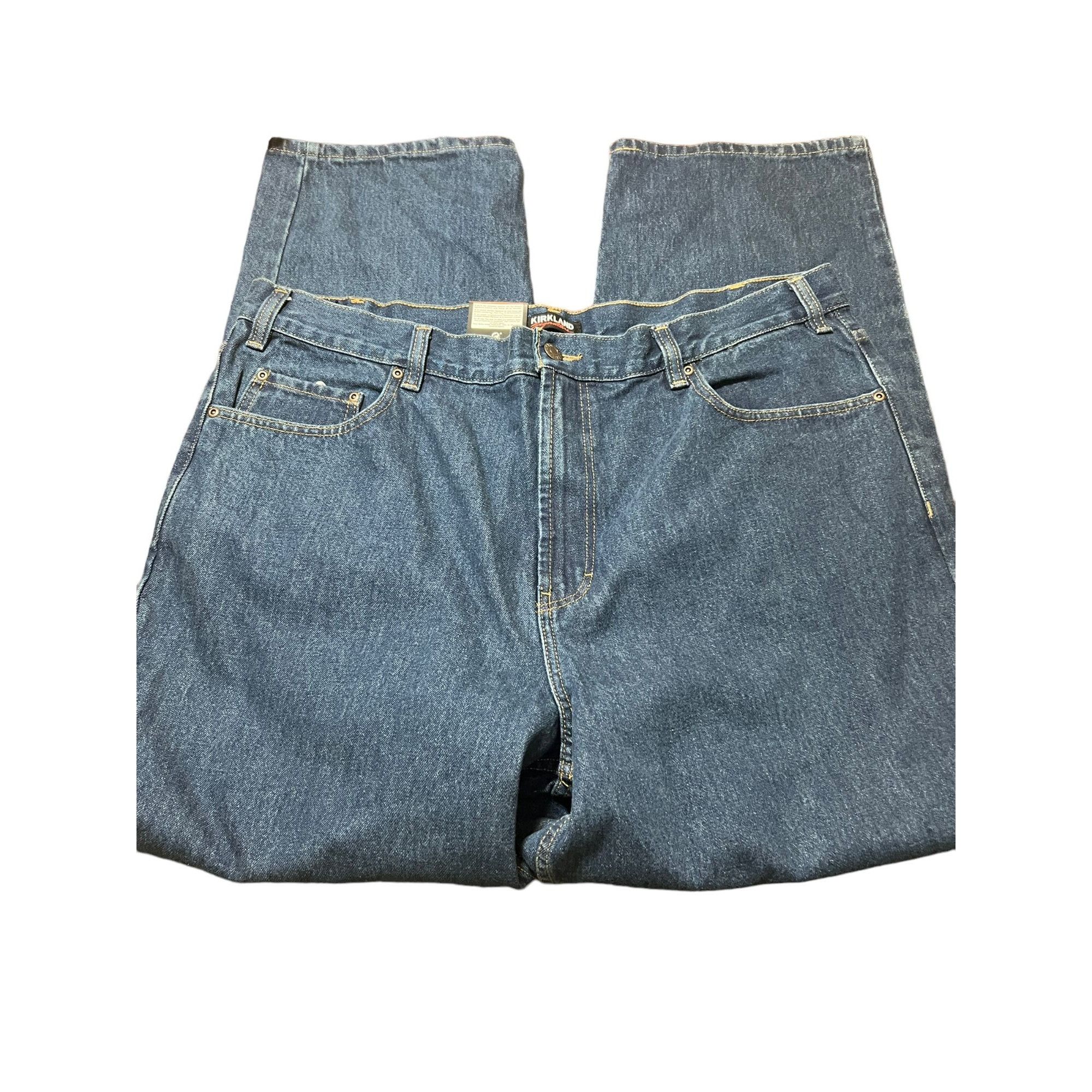 Kirkland Signature Kirkland Signature Blue Jeans Classic Fit 100% ...