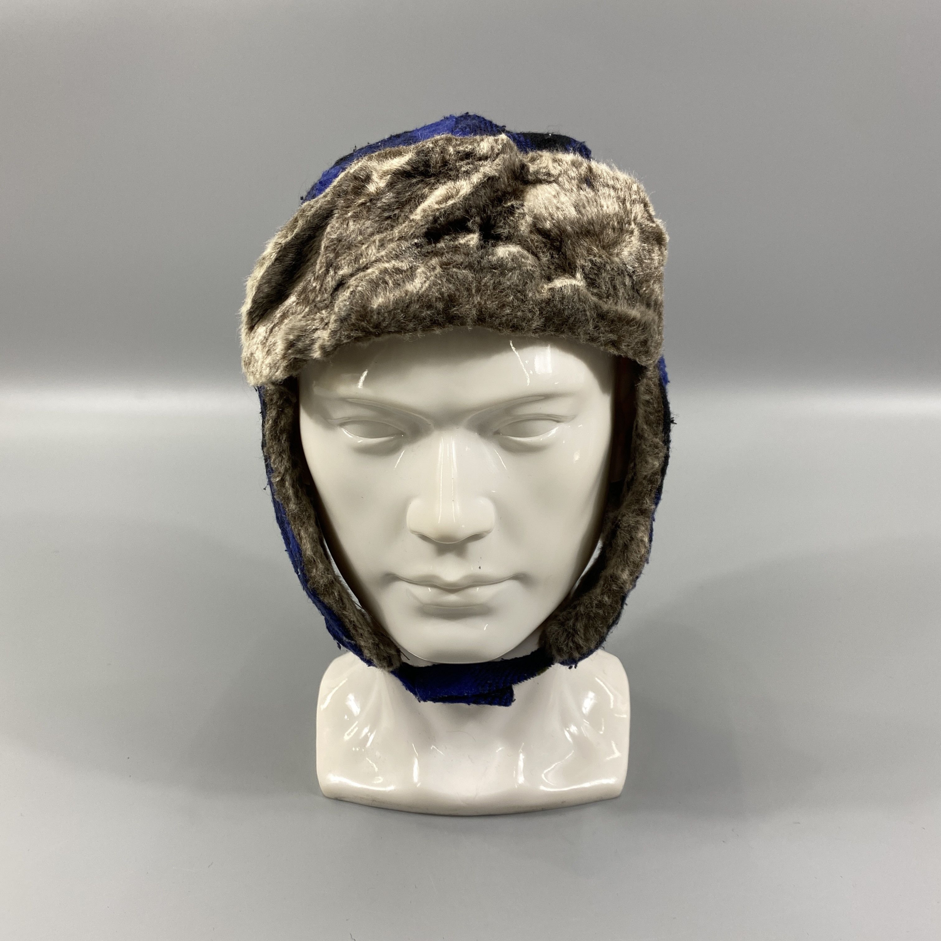 Japanese Brand OshKosh Ear Flap Snow Cap With Fur -BN1165 | Grailed