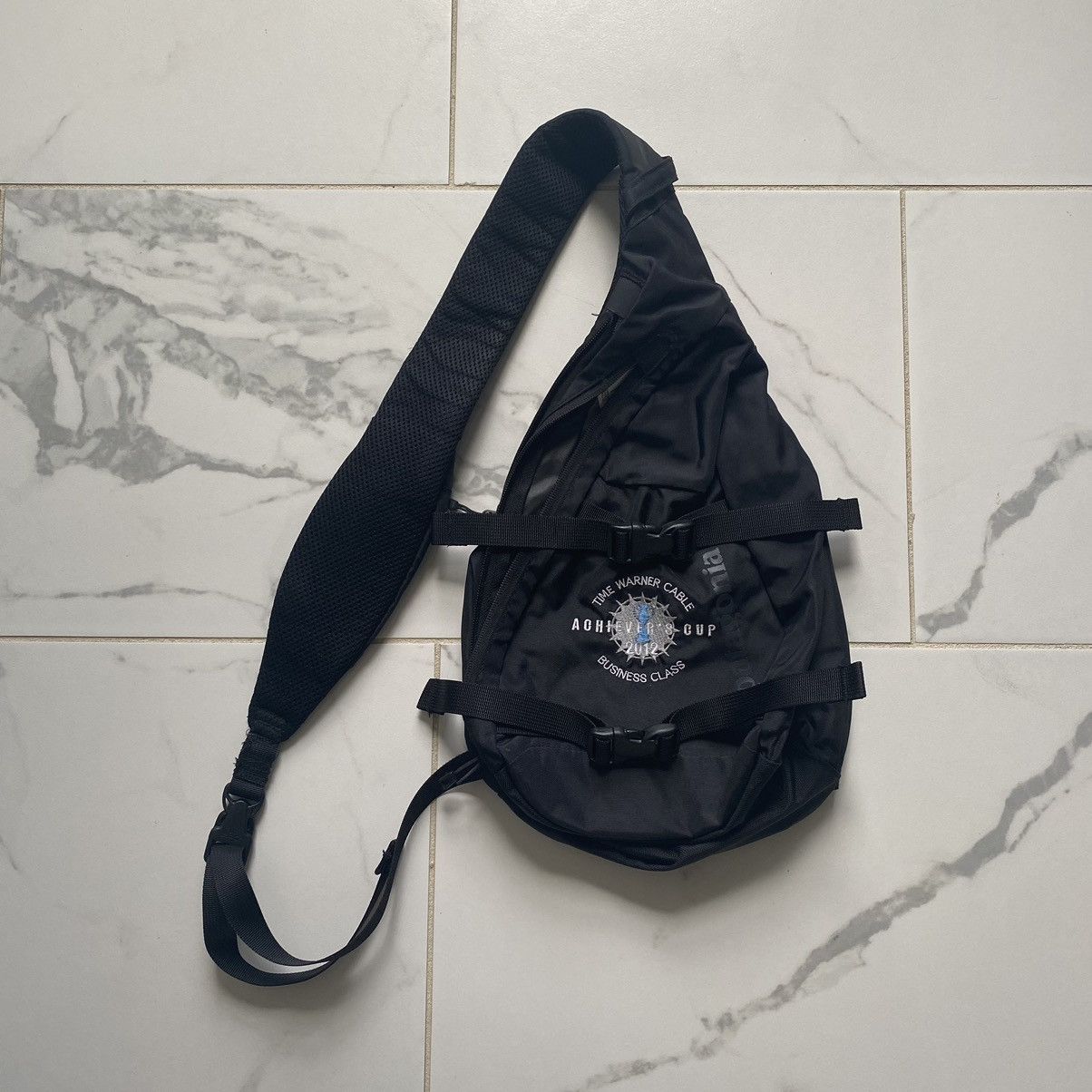 Patagonia Patagonia Atom Sling Bag Black Style 48259 Hiking Backpack ...