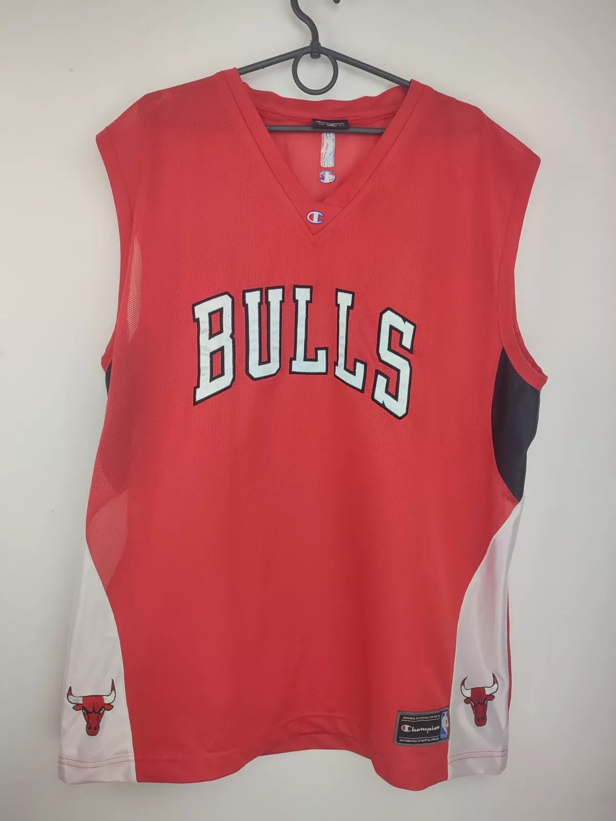 NBA × Vintage Rare Vintage NBA CHAMPION CHICAGO BULLS Basketball ...