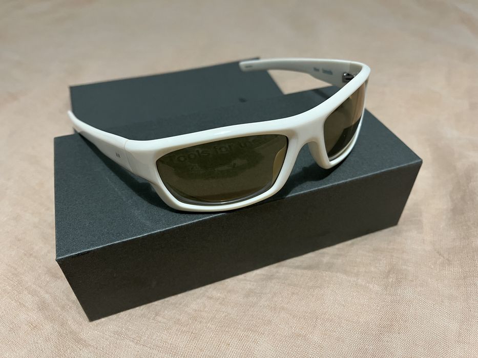 Lexxola Lexxola Neo Sunglasses White/Honey | Grailed