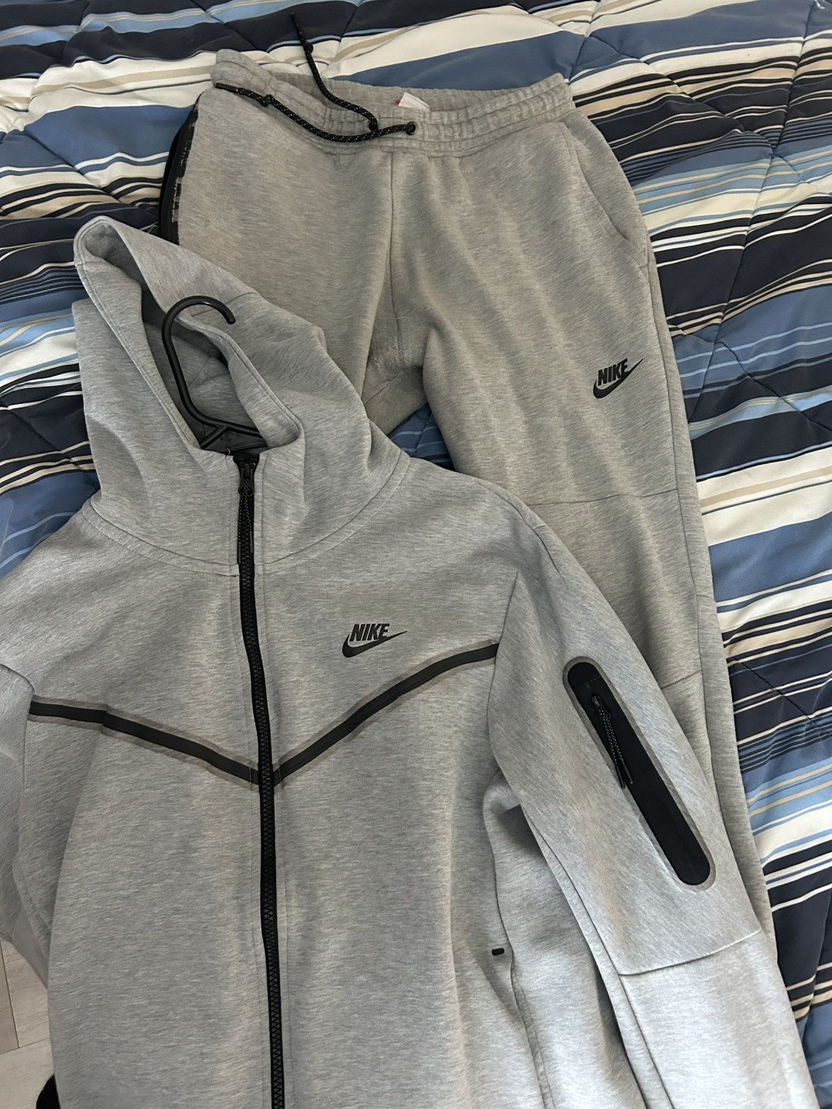 Nike Nike Tech Fleece Set | Grailed