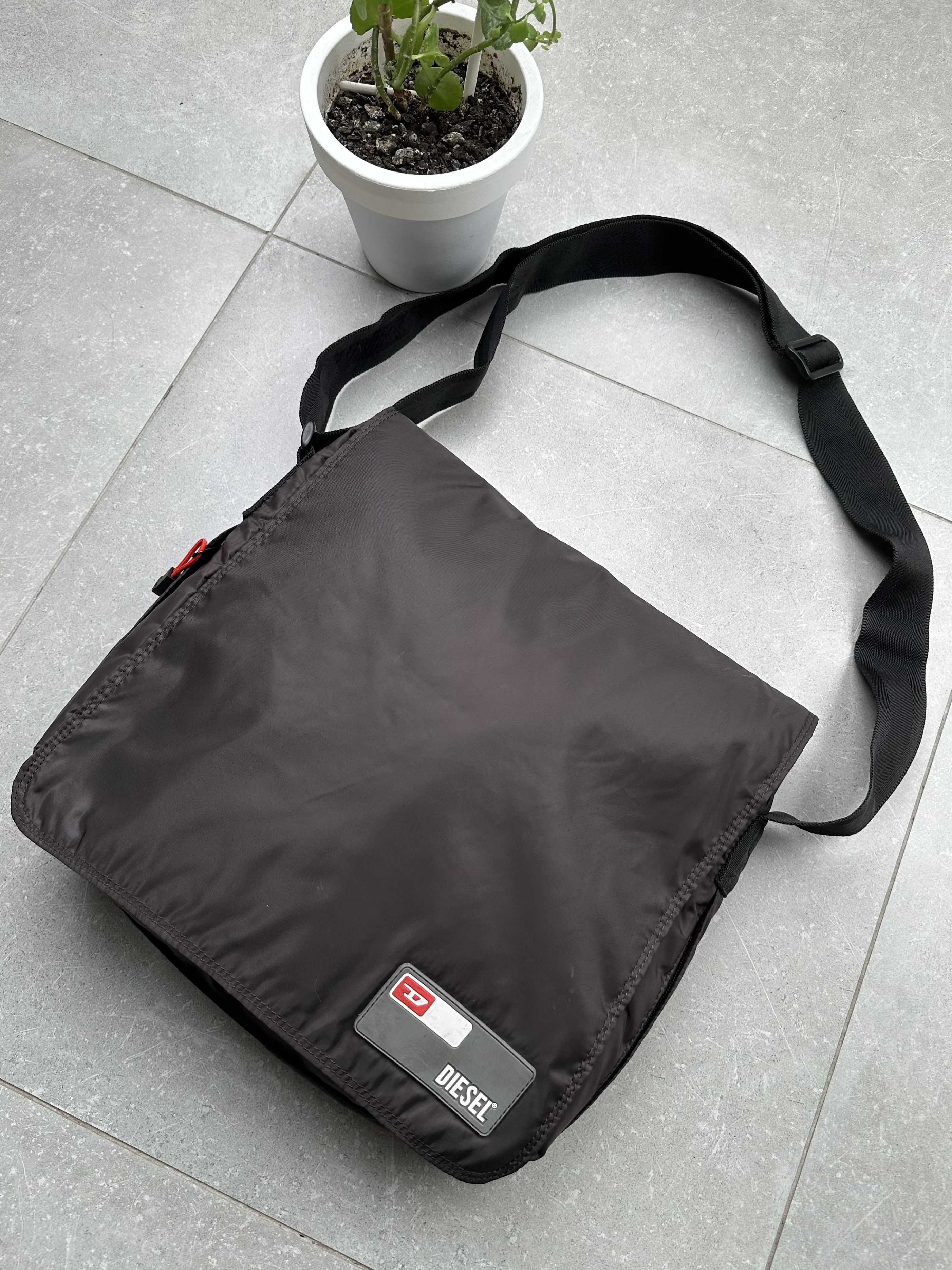 Diesel × Streetwear × Vintage Diesel Vintage Messenger Bag | Grailed