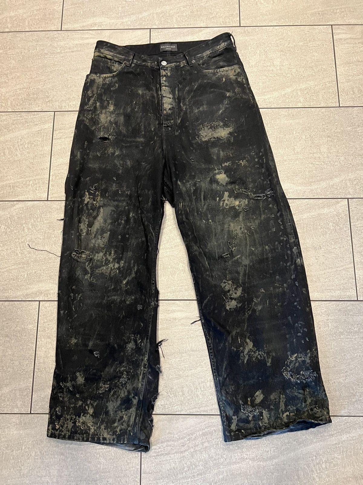 Balenciaga Balenciaga super destroyed muddy jeans | Grailed