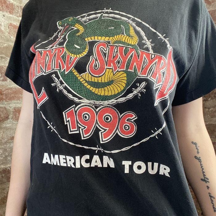 Vintage Lynyrd Skynyrd Vintage 1996 Tour Tee Snake | Grailed