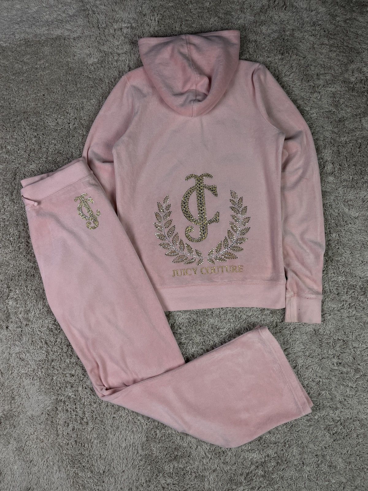 Japanese Brand × Juicy Couture × Vintage Vintage 2000s Juicy Couture Y2K Velour Tracksuit | Grailed