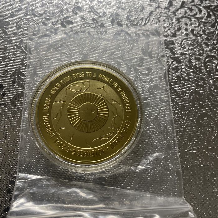 Travis Scott Travis Scott Astroworld Event 2021 Gold Commemorative Coin ...