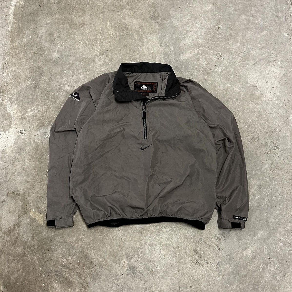 Nike × Nike ACG 90’s Nike ACG Center Swoosh Windbreaker | Grailed