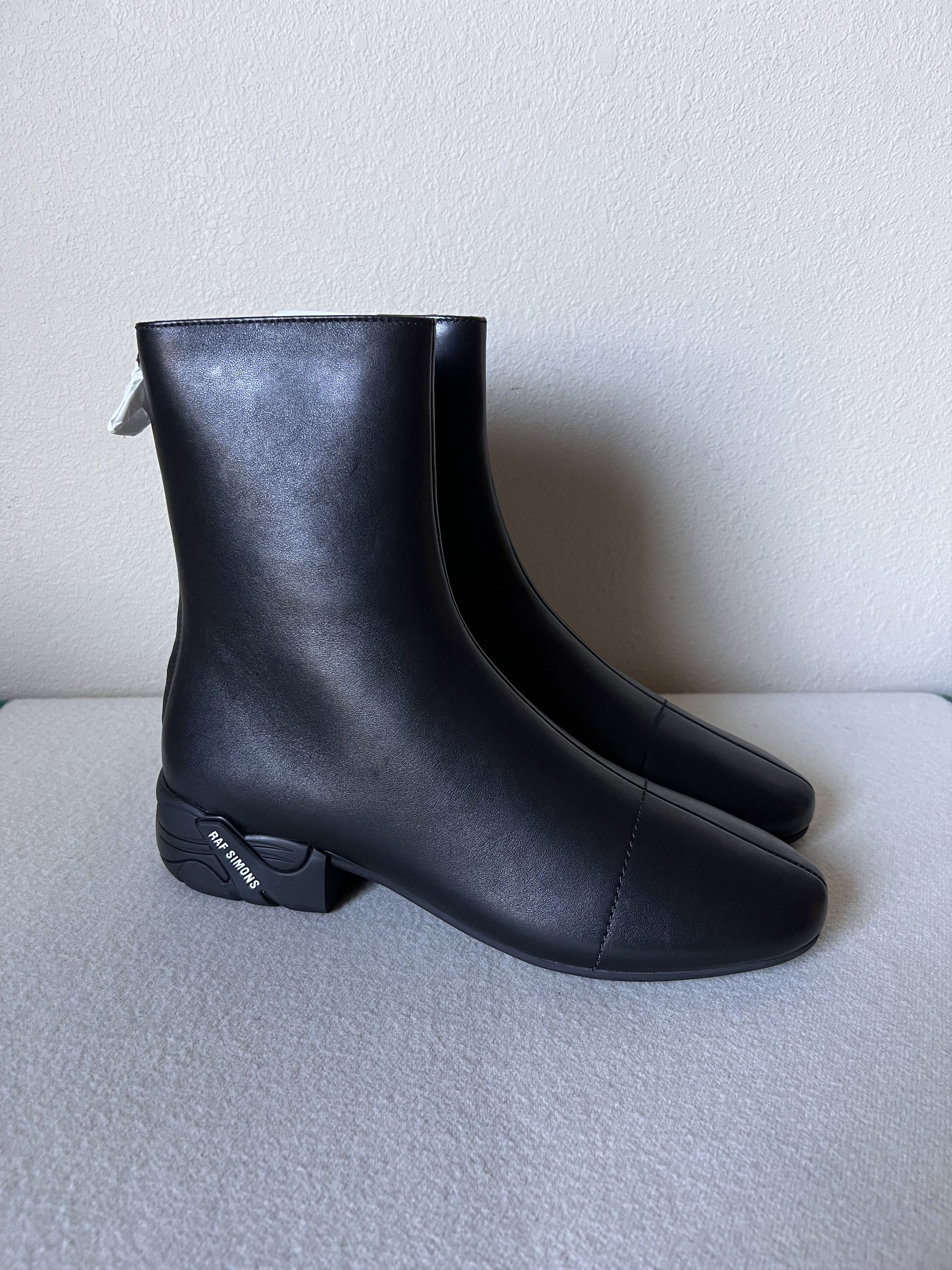 Raf Simons Raf Simons Solaris High Boots in Black Leather | Grailed