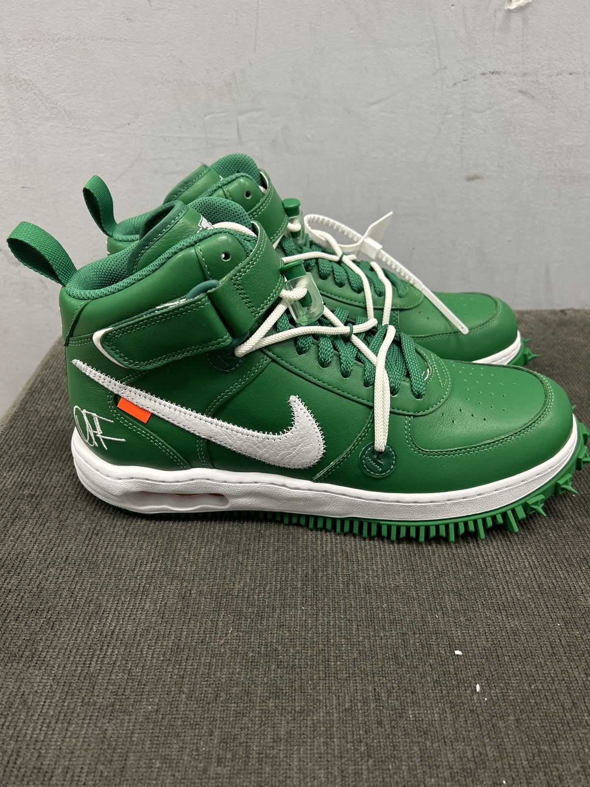 Nike Off-White Air Force 1 Mid SP LTHR | Grailed