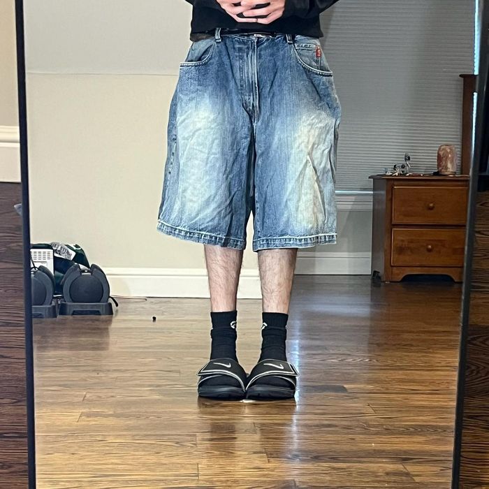Vintage 2000s baggy wide leg faded stonewash guess jorts | Grailed