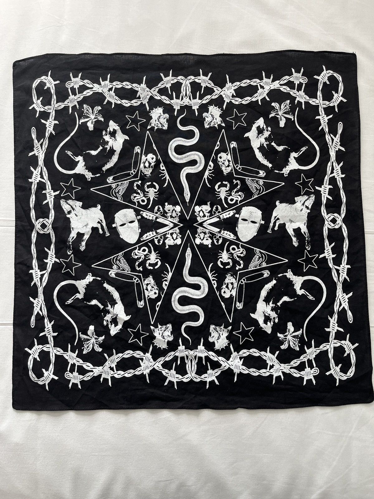 Other Esdeekid merch bandana rebel tour 2025 warsaw #esdeekid #uk | Grailed