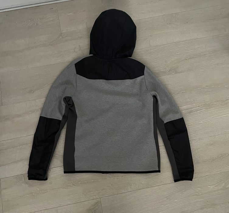 Nike **rare** nike tech fleece jacket | Grailed