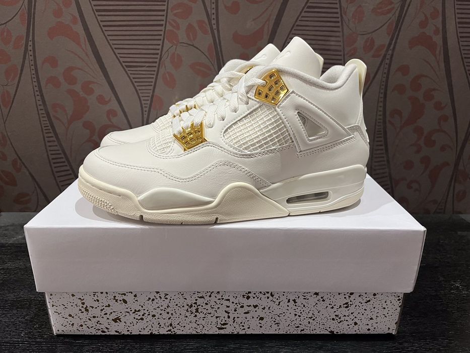 Jordan Brand Air Jordan 4 Retro Metallic Gold | Grailed