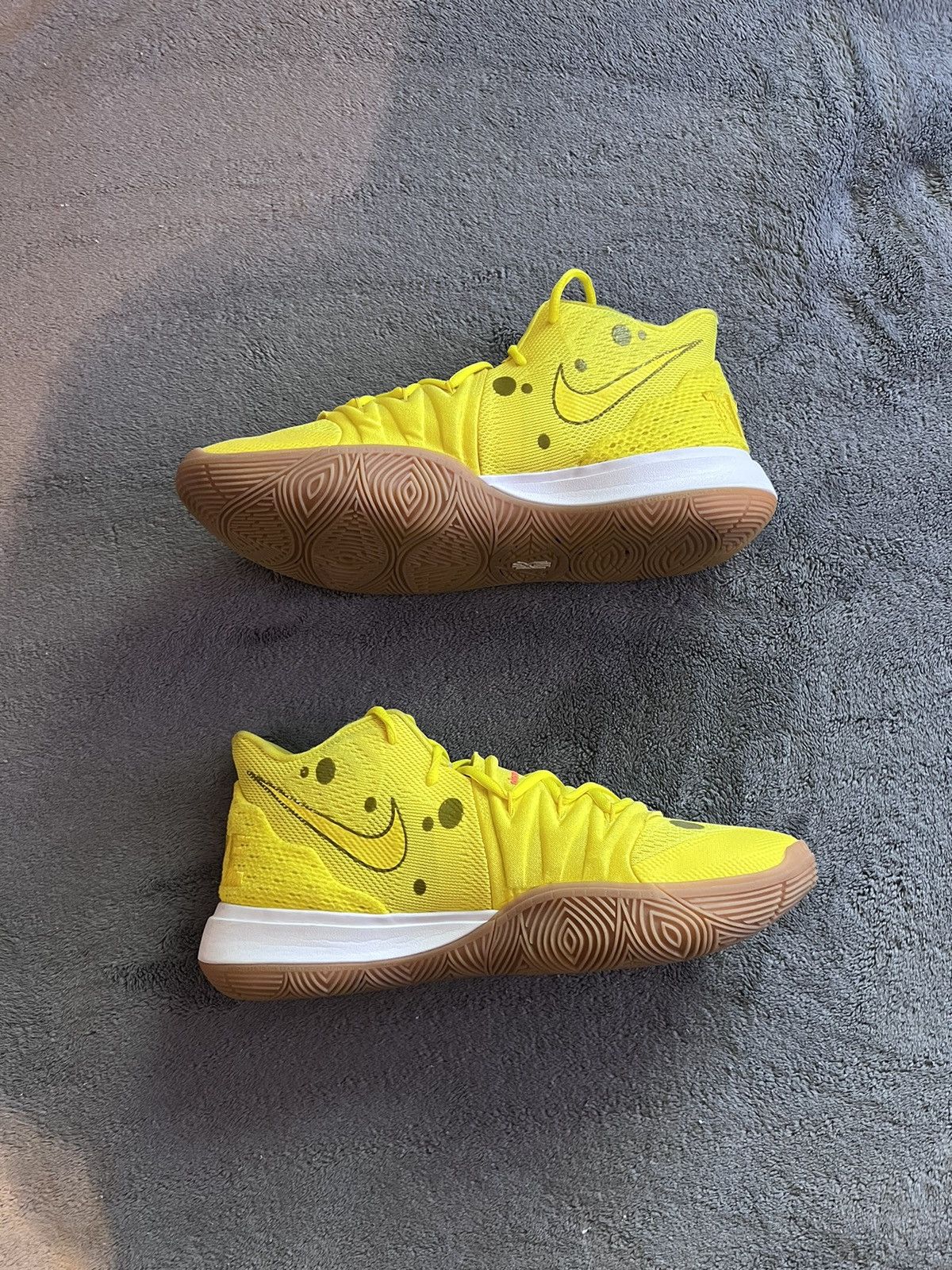 Nickelodeon × Nike Nike Kyrie 5 Spongebob Squarepants | Grailed