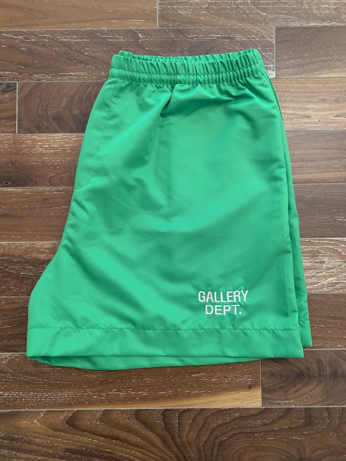 Gallery Dept. Gallery Dept Zuma Green shorts M | Grailed