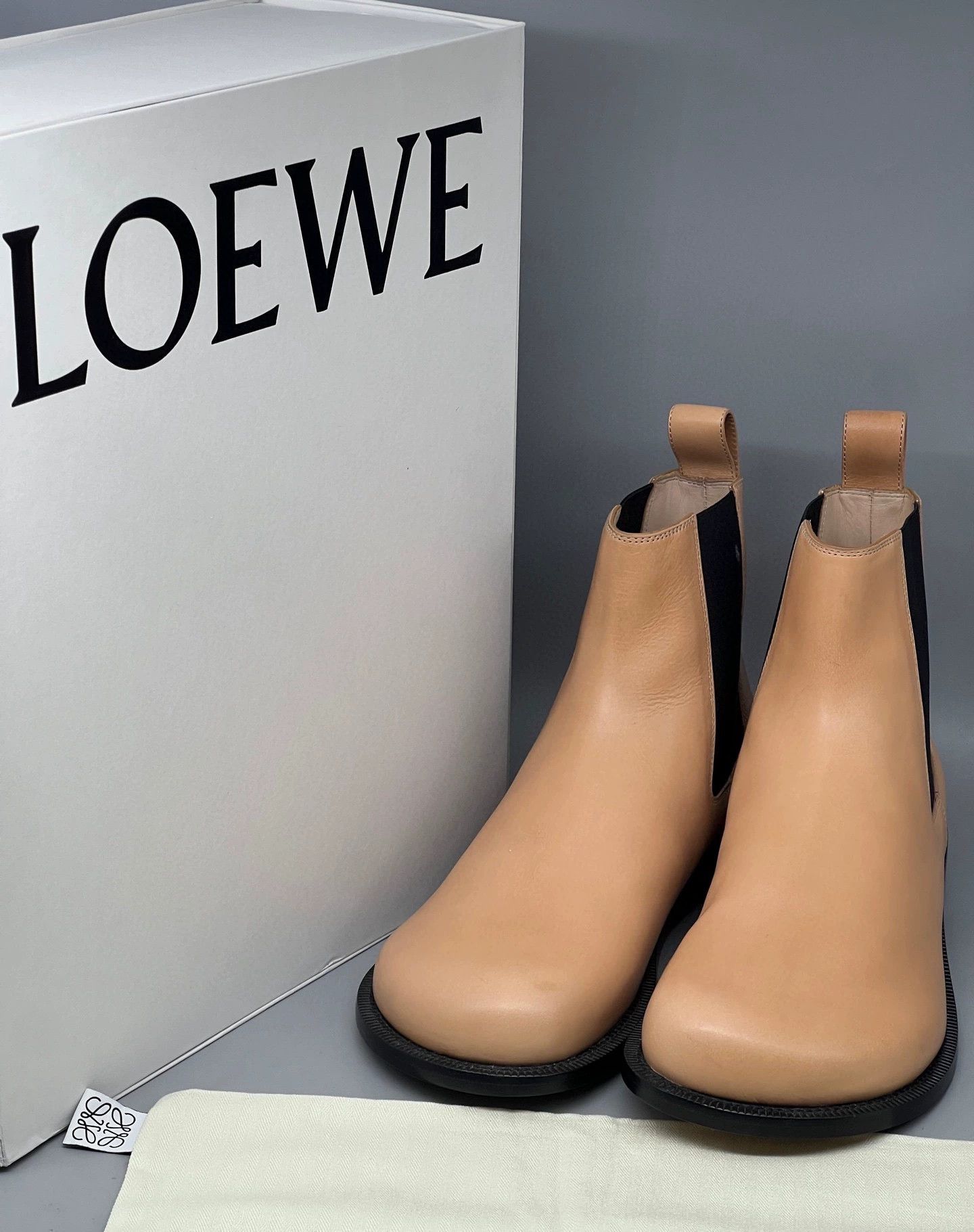 Loewe beige leather chelsea boots for men | Grailed