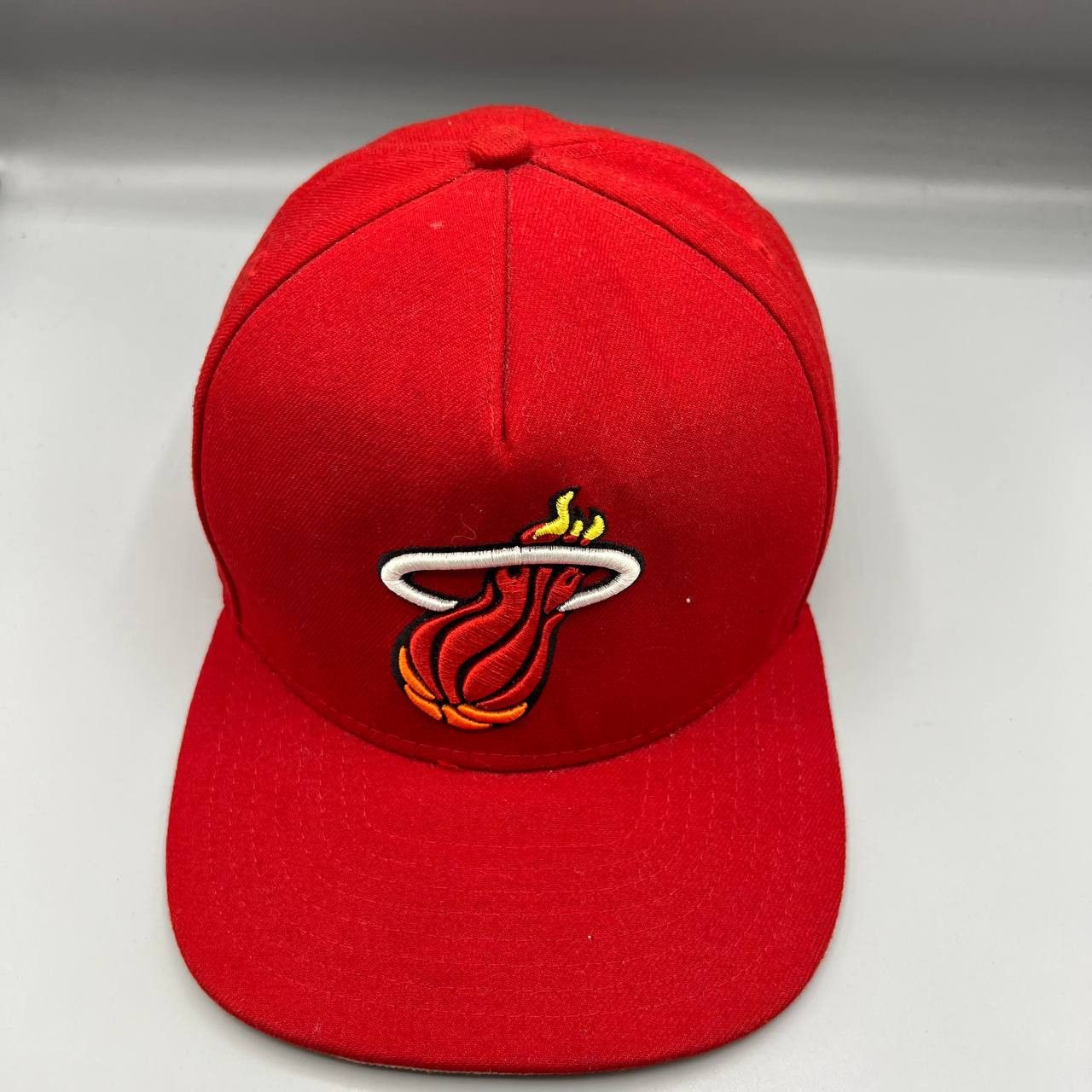 New Era Miami Heat Hat Women 9Fifty New Era Hat Strap Back Cap M-L ...