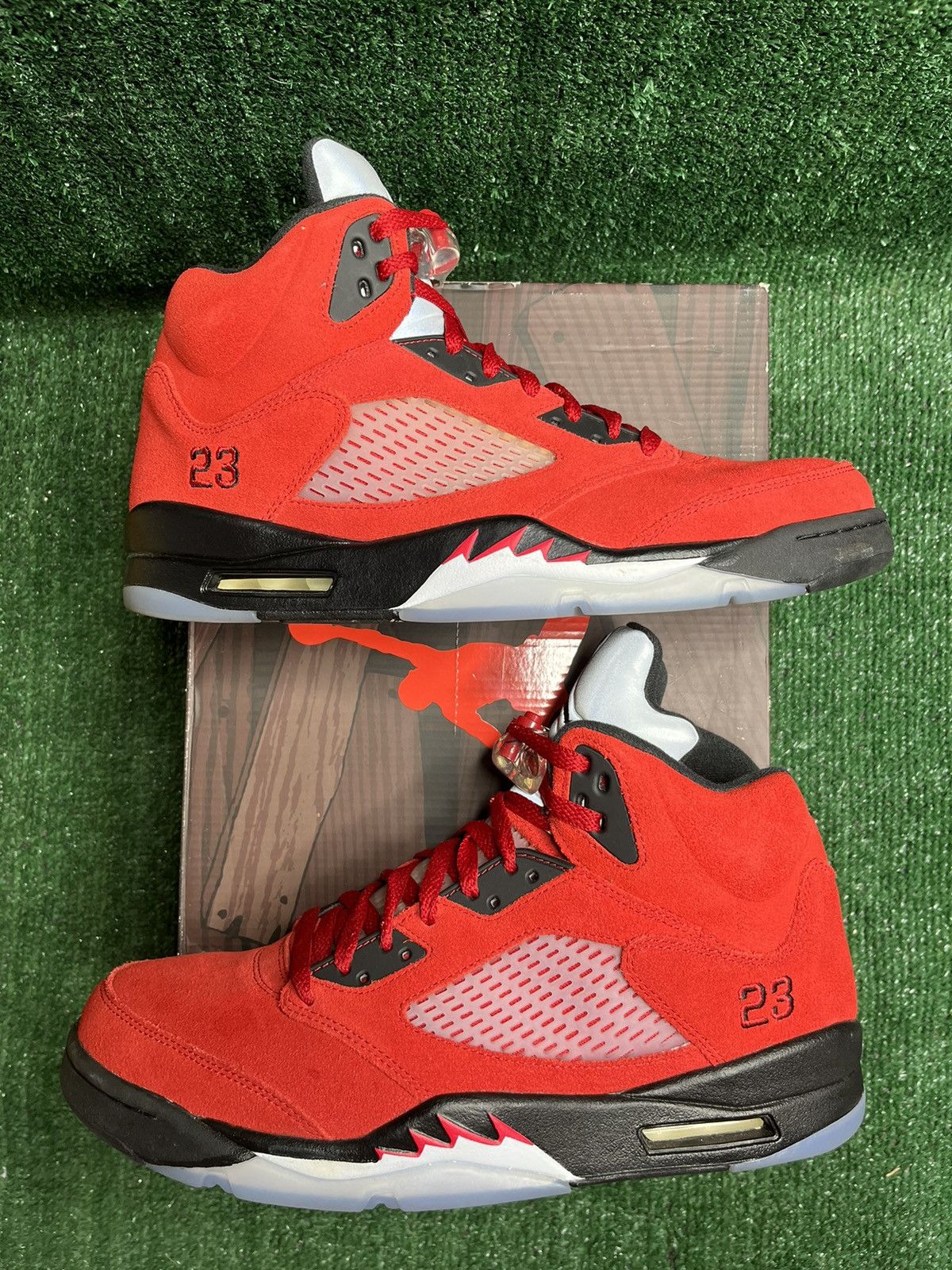 Jordan Brand Air Jordan Raging Bull 5 | Grailed