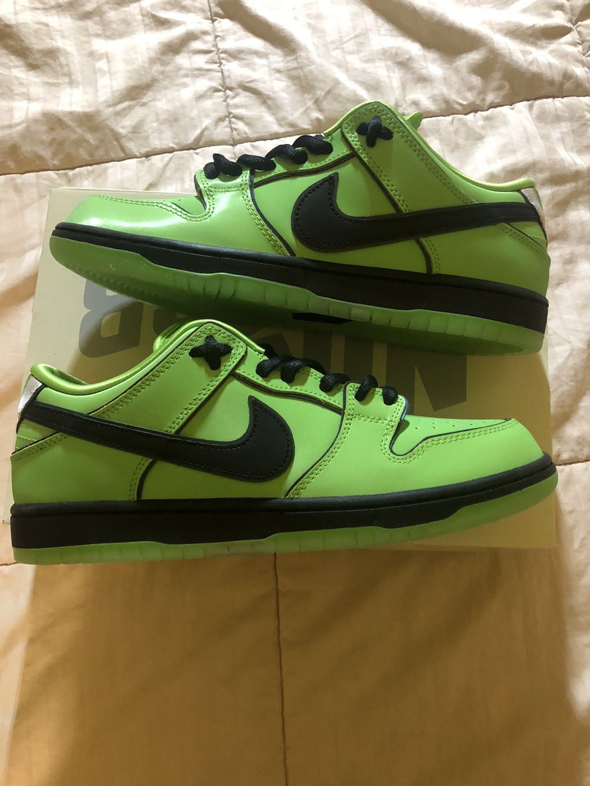 Nike Nike SB Dunk Low "Powerpuff Girls" Buttercup Green | Grailed
