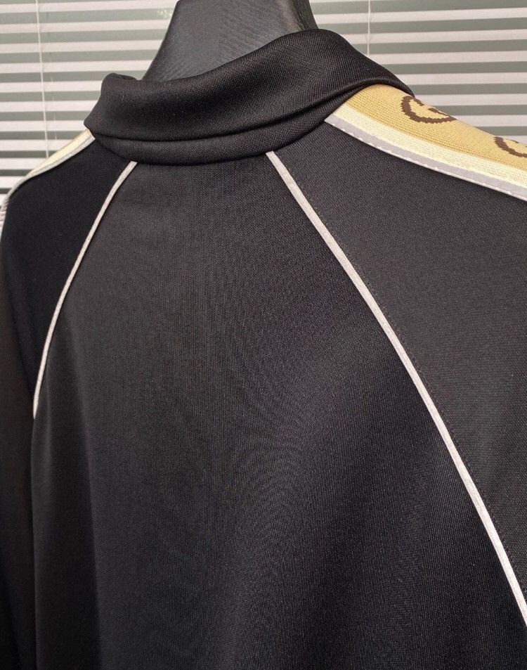 Gucci Gucci String logo school uniform jacket 2501-Nextarrow | Grailed