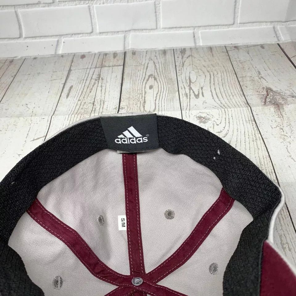 Adidas Mississippi State Bulldogs NCAA S/M Hat Stretch Fitted Cap | Grailed