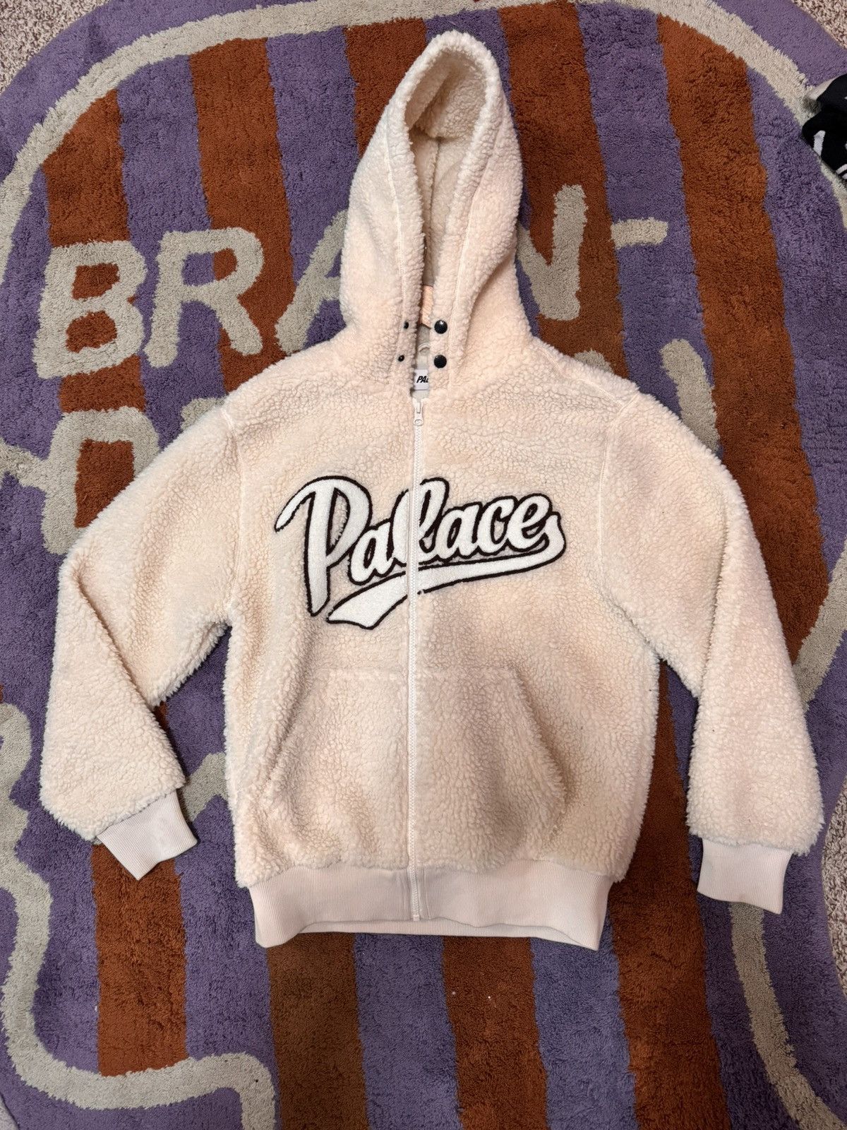Palace Script Hood | Grailed