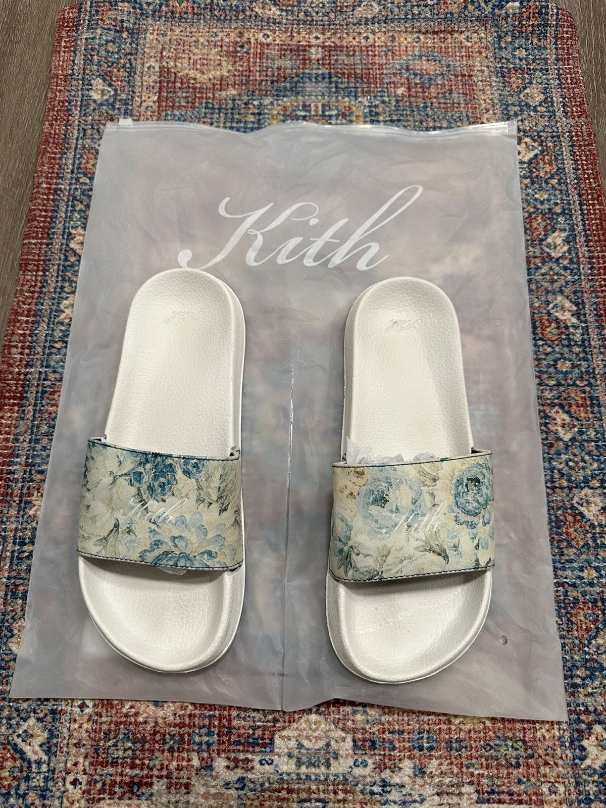 Designer × Kith × Streetwear Kith Floral print Designer Slides | Grailed