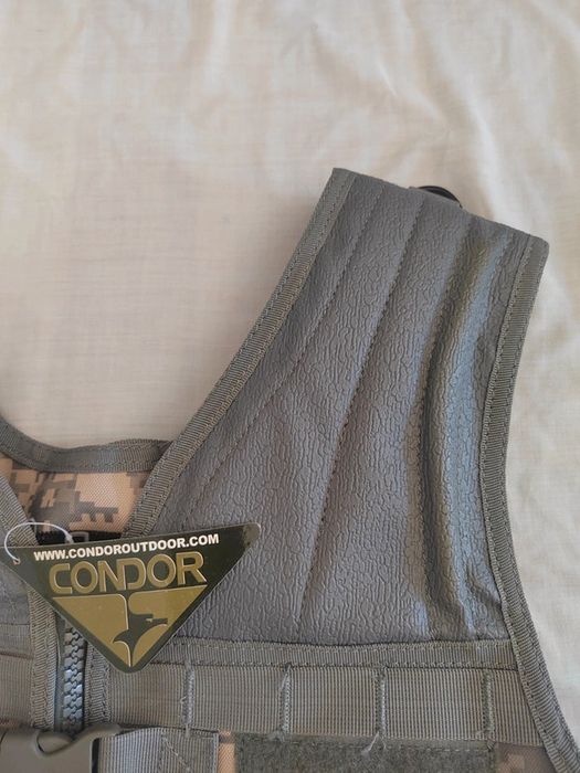 Military *NEW* UCP (ACU) USMC style Tactical Vest | Grailed