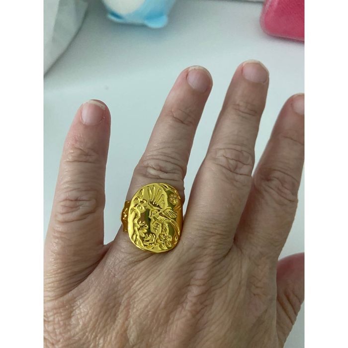 Generic Pretty bird design signet ring size 7.5 | Grailed
