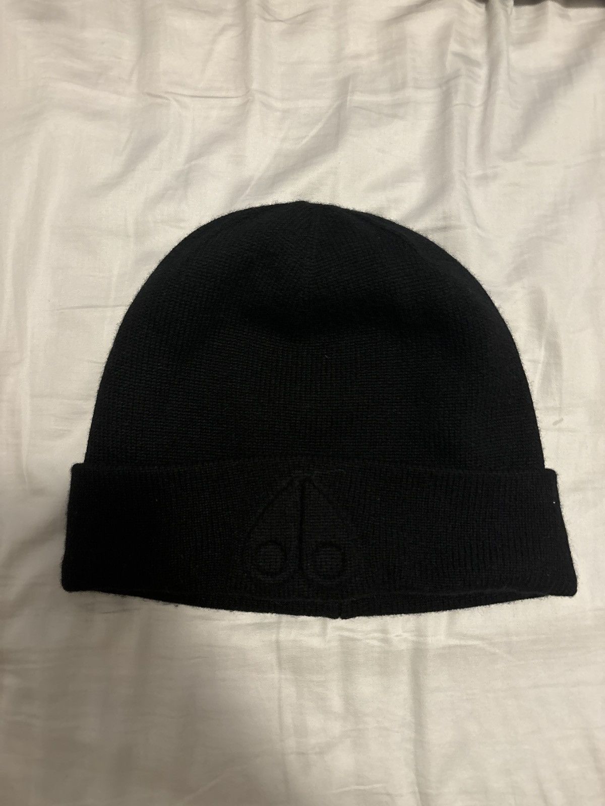 Moose Knuckles Moose knuckle beanie | Grailed