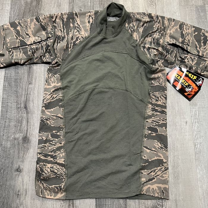 Massif Massif Airman Battle Shirt ABU USAF Padded Camouflage NWT | Grailed