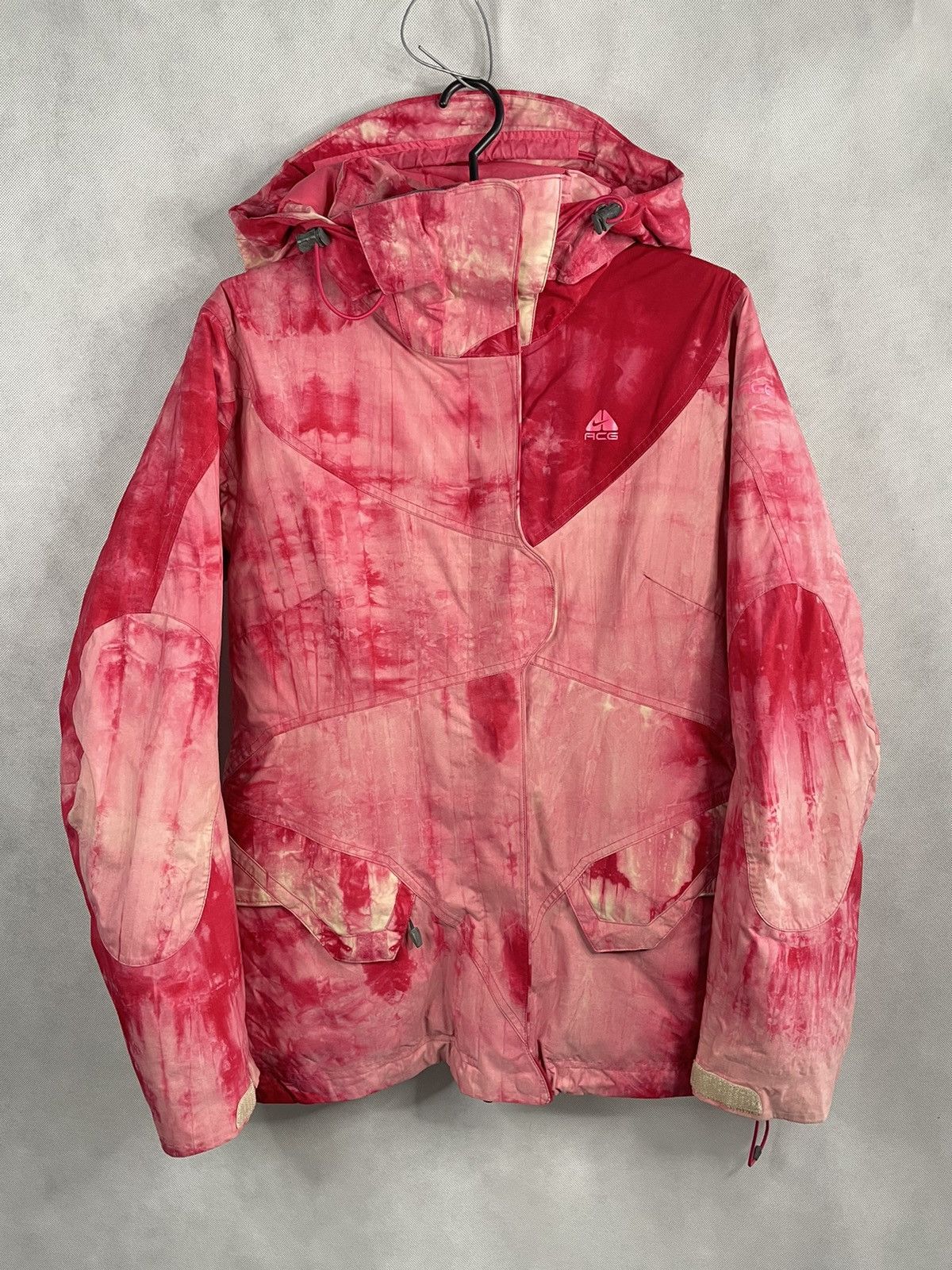Nike ACG × Vintage 💥Pink Nike ACG Vintage Ski Winter Jacket | Grailed