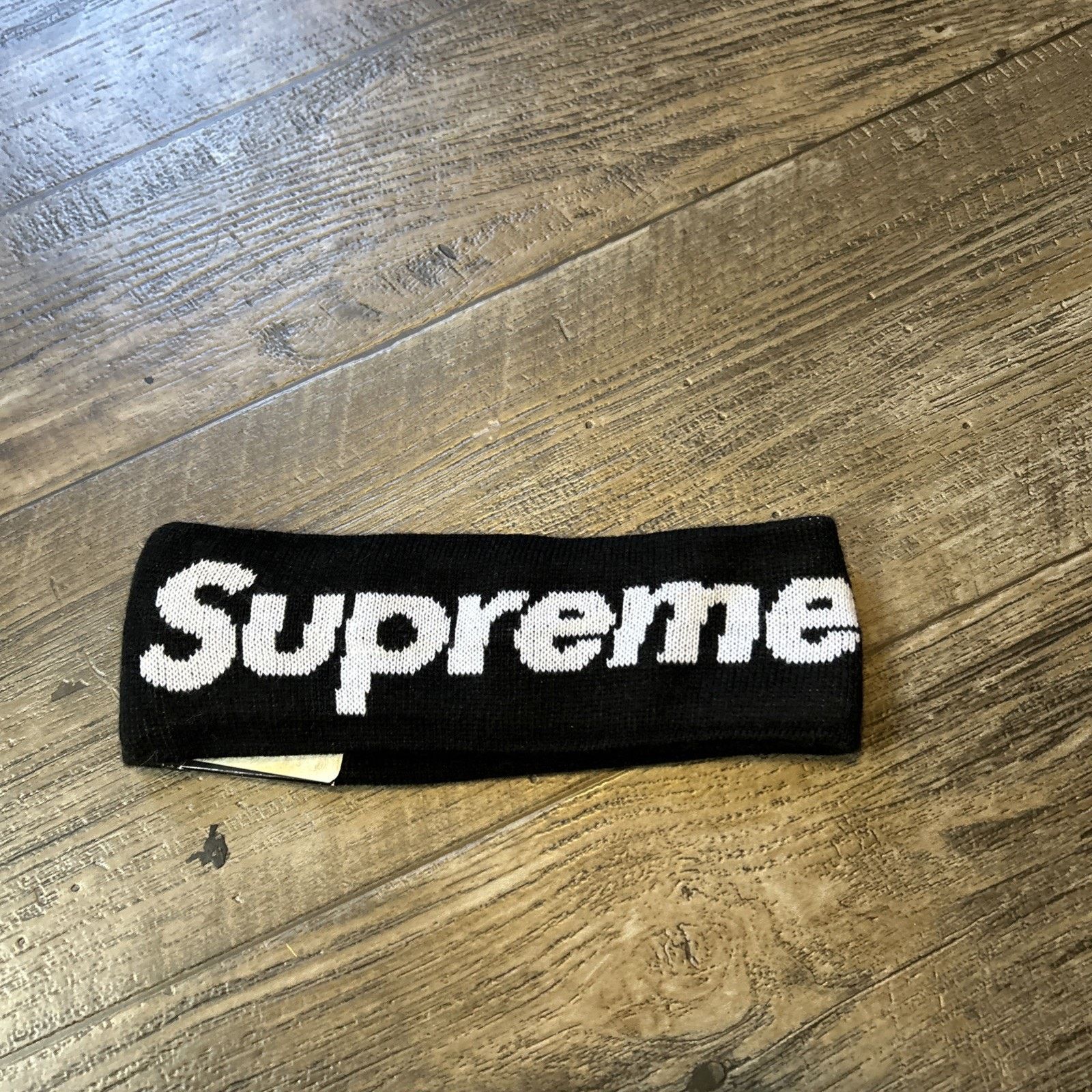Supreme FW17 Supreme X New Era Reflective Box Logo Headband Black | Grailed