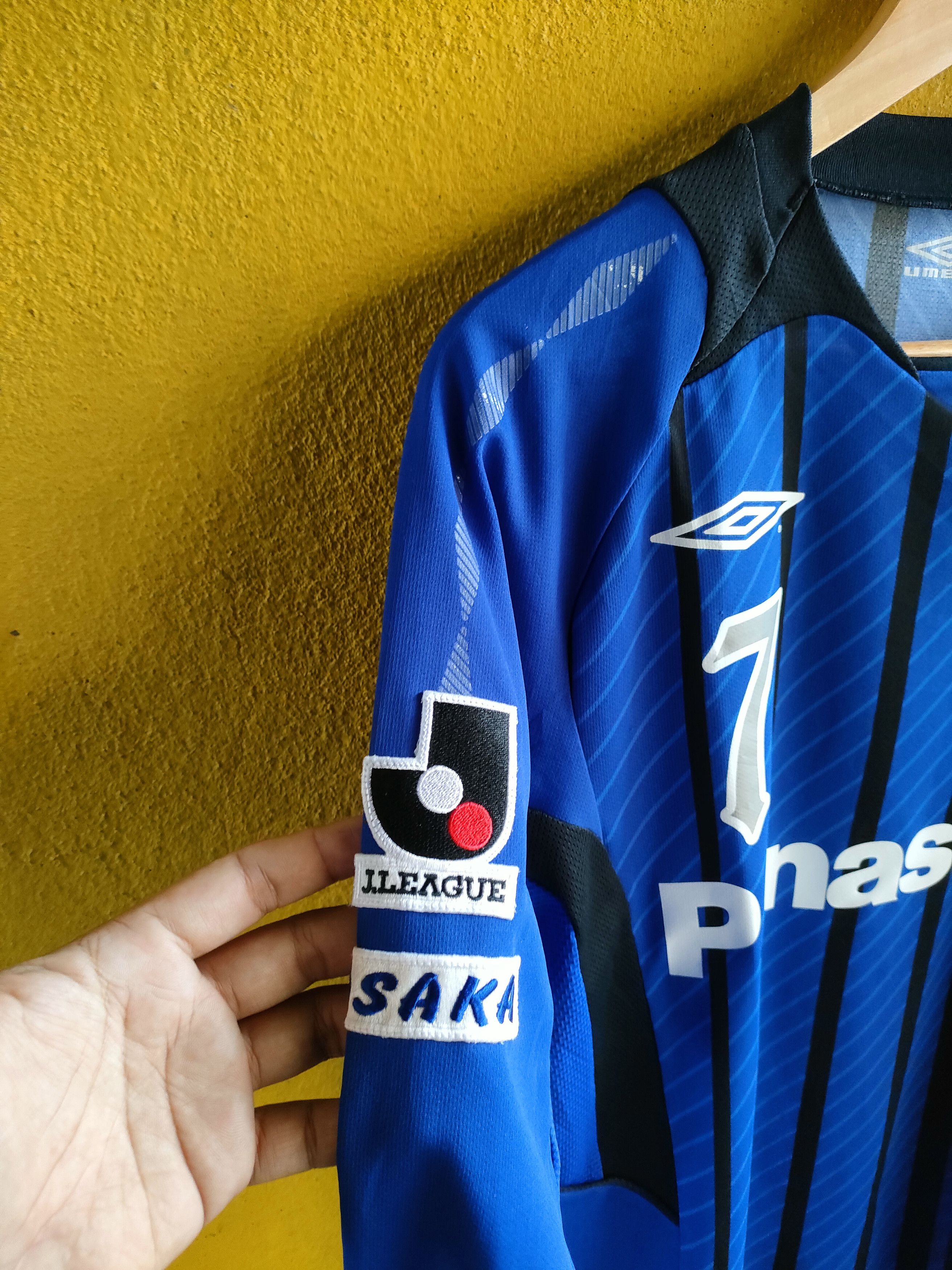 Soccer Jersey × Umbro × Vintage Gamba Osaka Endo 7 Jersey | Grailed