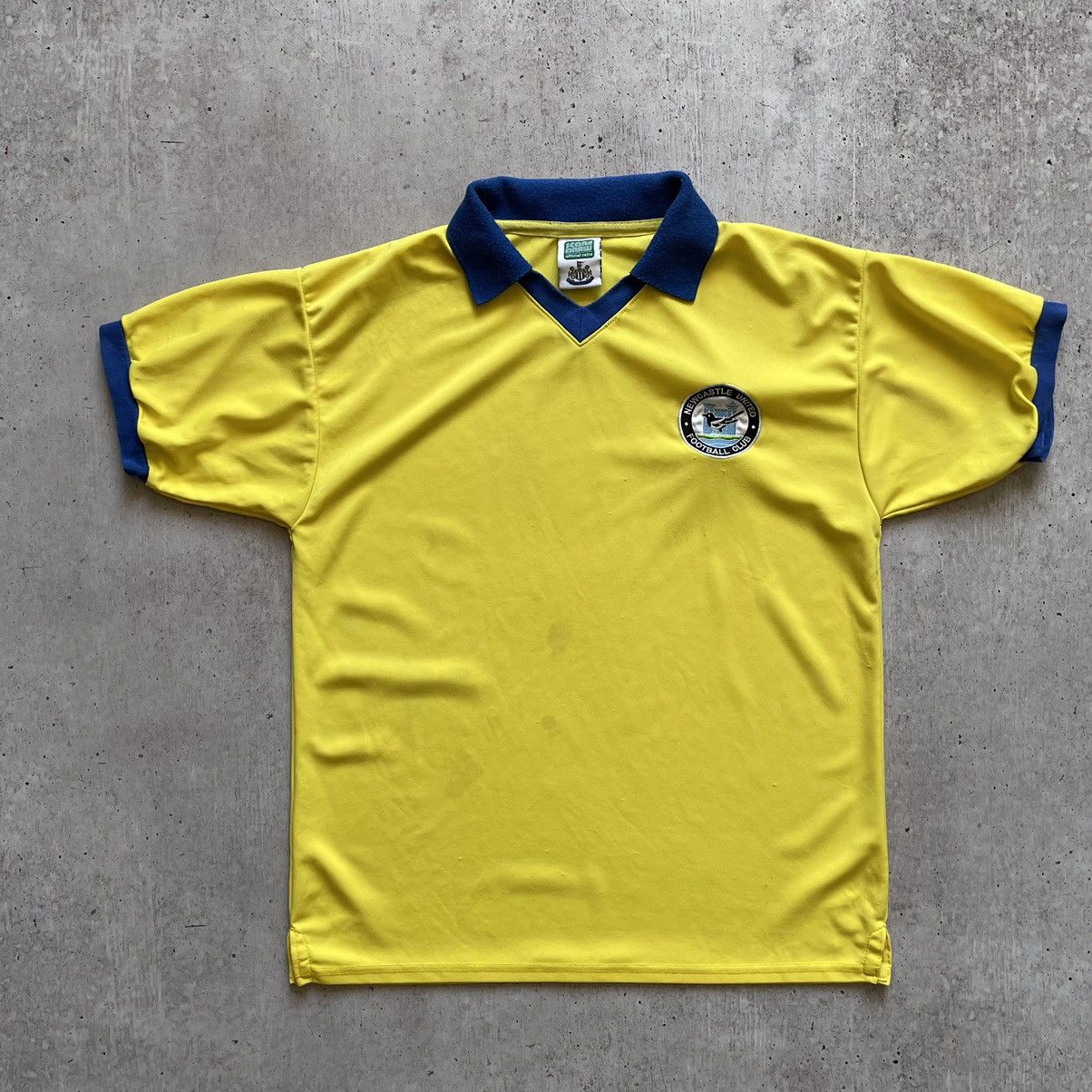 Vintage Newcastle United Football Club vintage score draw retro | Grailed